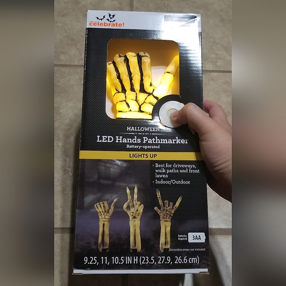 Holiday | Way To Celebrate Halloween 3pc Led Skeleton Hands Pathmarkers ...